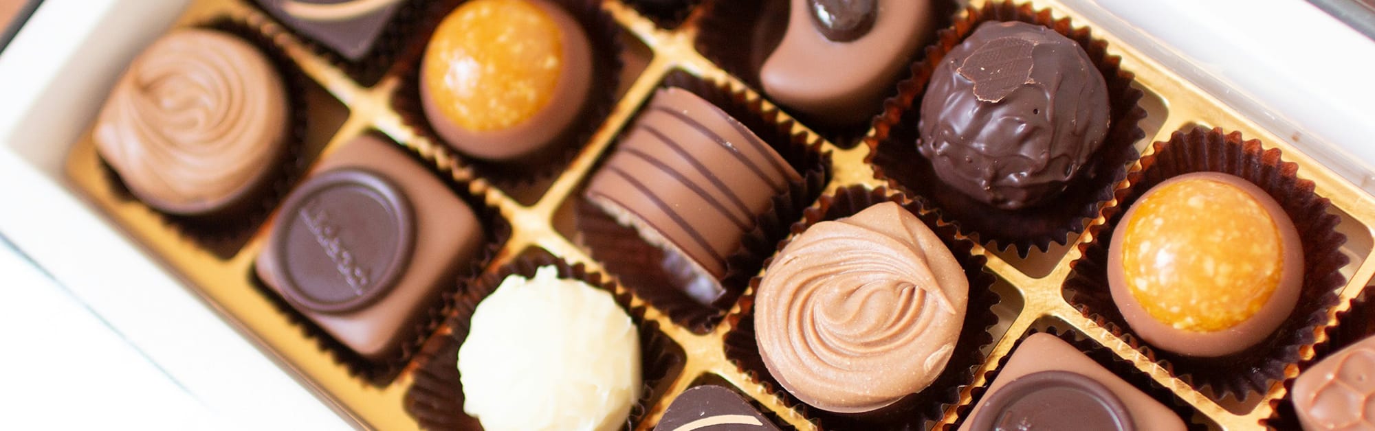 Top 10 Must-Try Flavors of Läderach Chocolate for Chocolate Lovers